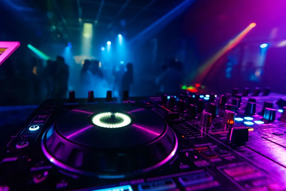 Pivate Event DJ Services Vancouver Island • Encore Audio